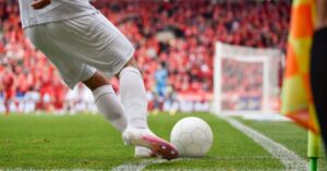 Rzut karny, rzut wolny, rzut rożny, rzut z autu, czyli wszystko o ...